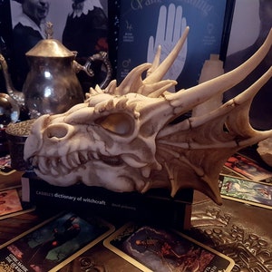 Light up Dragon, Dragon Statue, LED Light, Glowing Dragon, Dragon Age ...