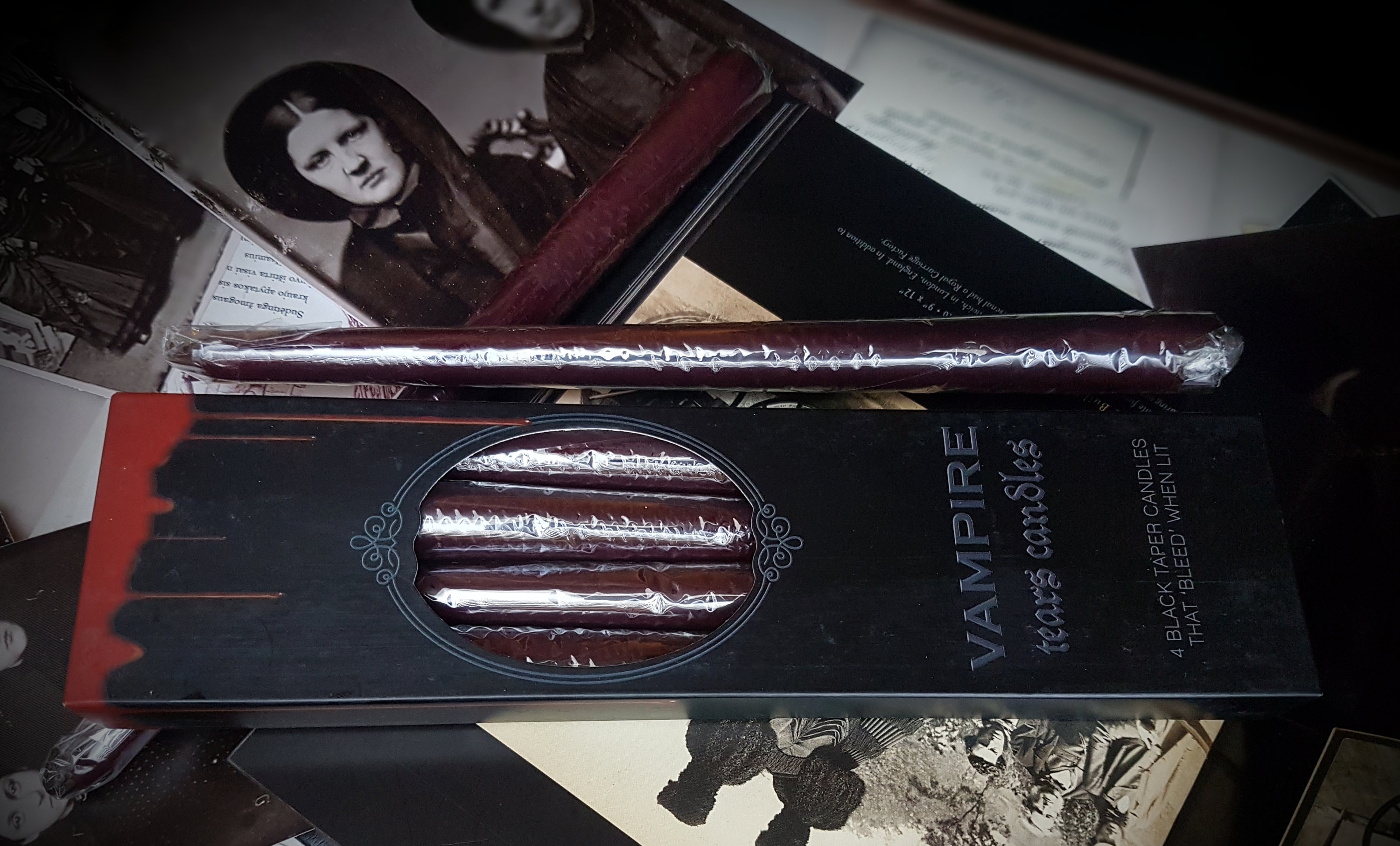 VAMPIRE TEARS CANDLES set of 4 blood crying candles vampire | Etsy