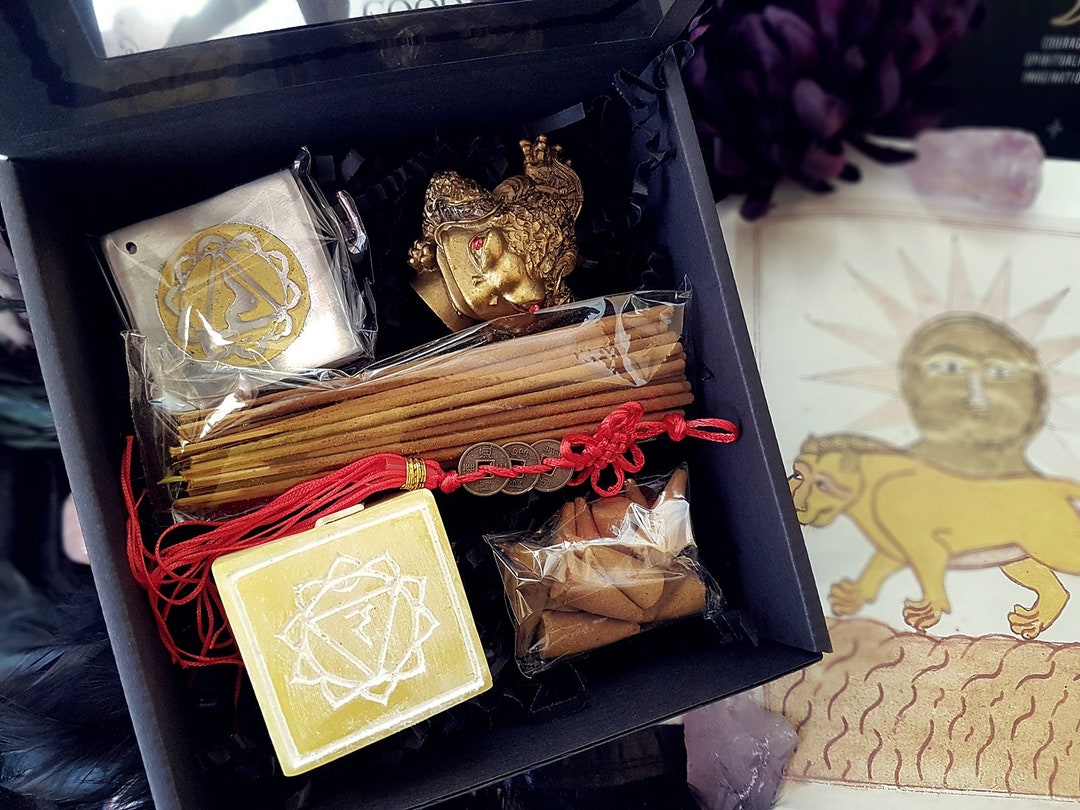 CHAKRA GIFT BOX, Meditation Gift Box, Reiki Gift, Spiritual Gift ...