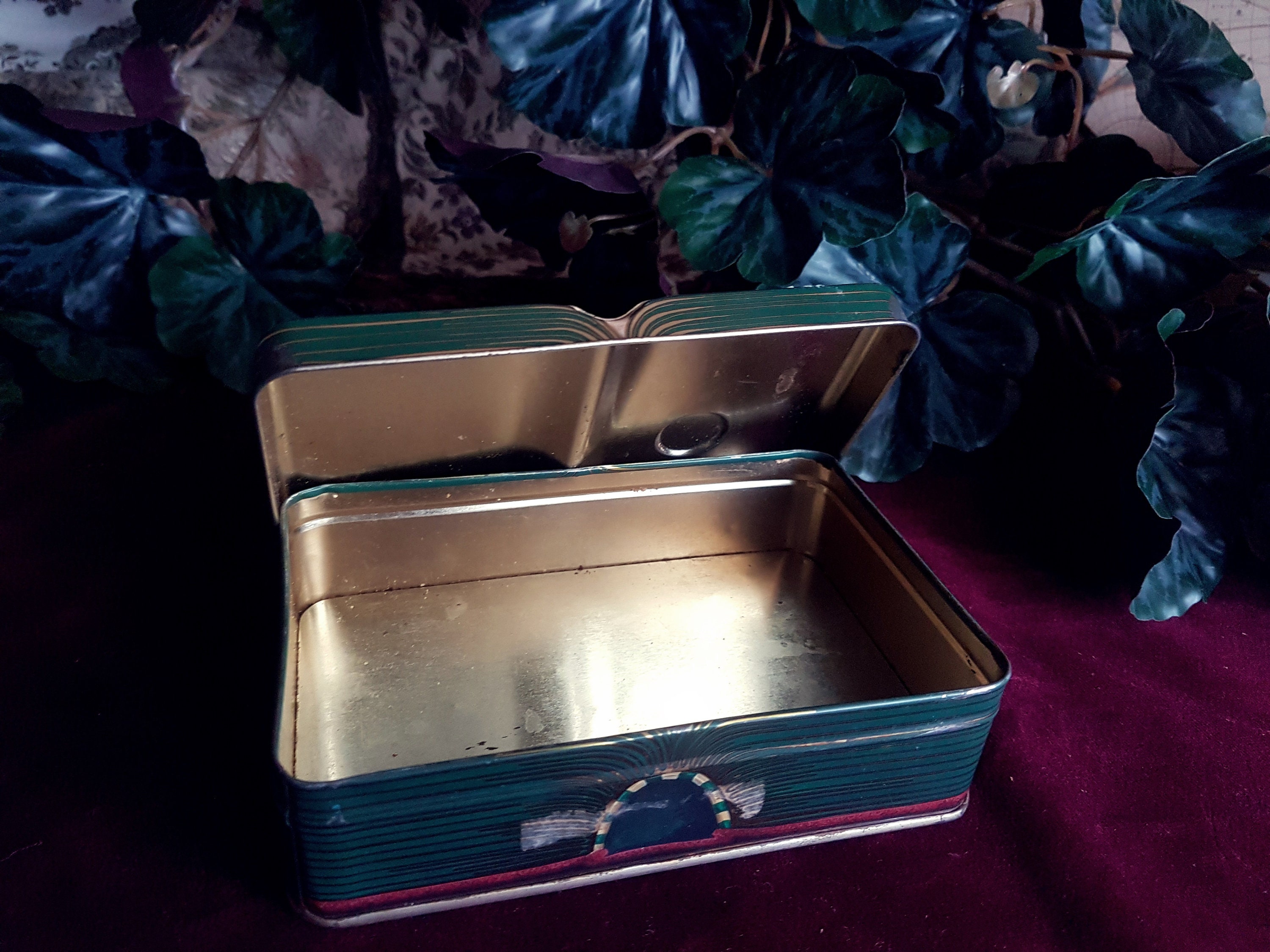 VINTAGE Snow White Tin Seven Dwarfs Silver Crane Company - Etsy