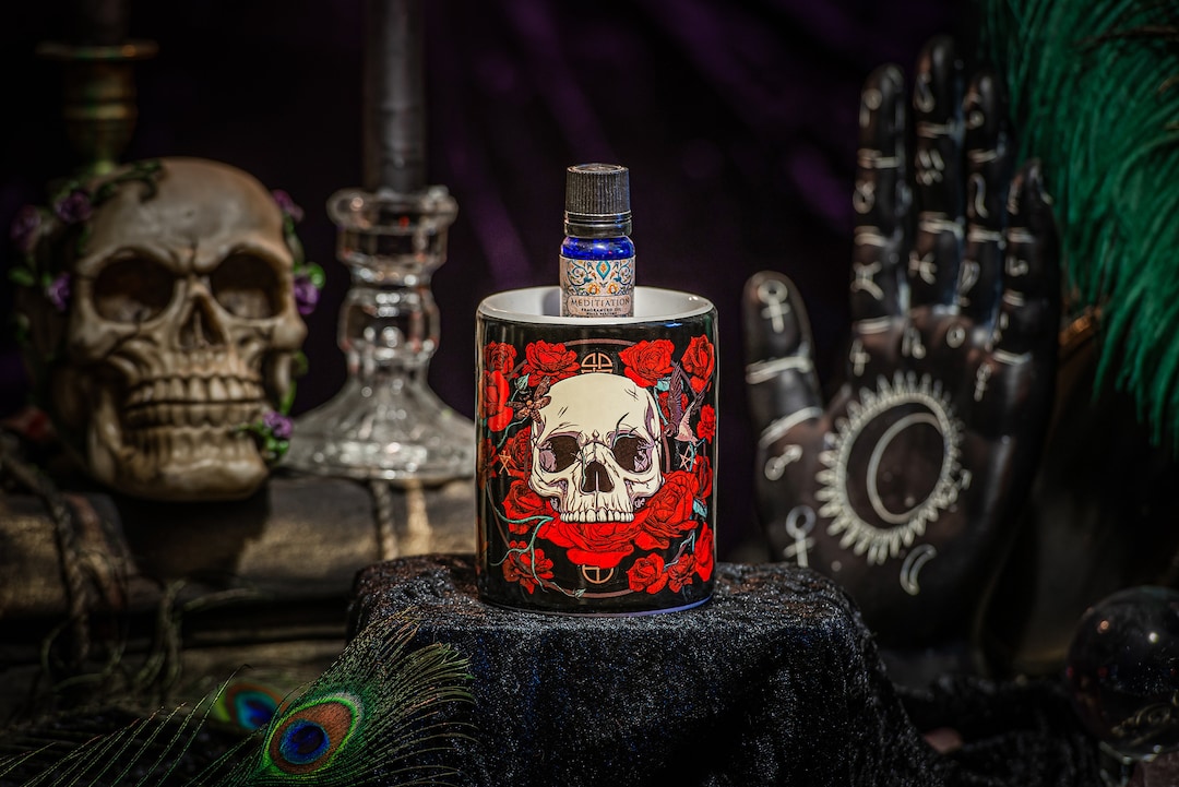 Skull Oil Burner, Gothic Oil Burner, Skull and Roses, Wax Burner ...