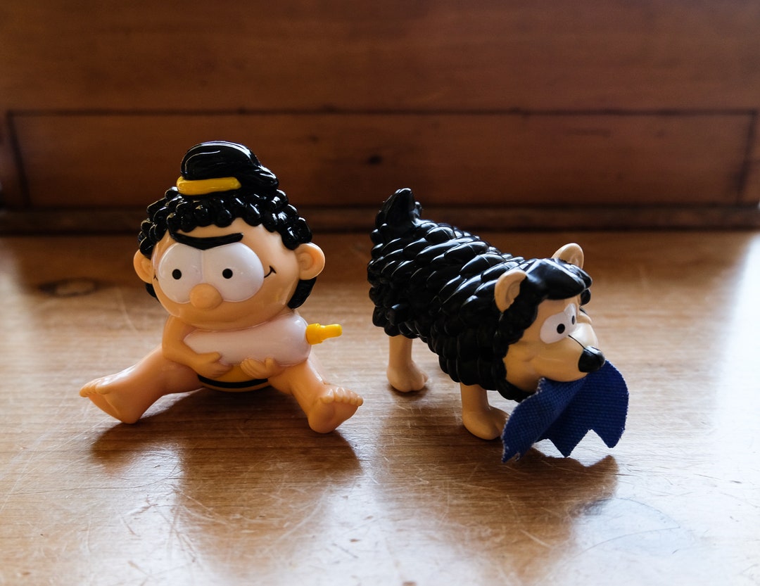 2000 Beano Mcdonald's Happy Meal Toys Bea and Gnasher - Etsy