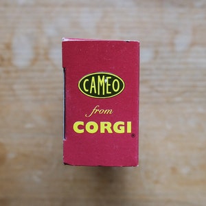 1993 Miniature Jacob & Co Cream Cracker Van - the Village Collection ...