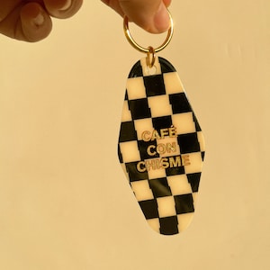 Café Con Chisme Retro Motel Keychain , Acrylic, Checkered, Checkers ...