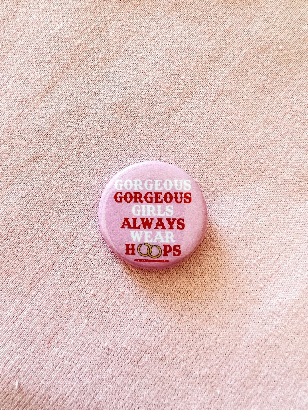 Gorgeous Gorgeous Girls Always Wear Hoops Buttons, Latinas, Latina ...