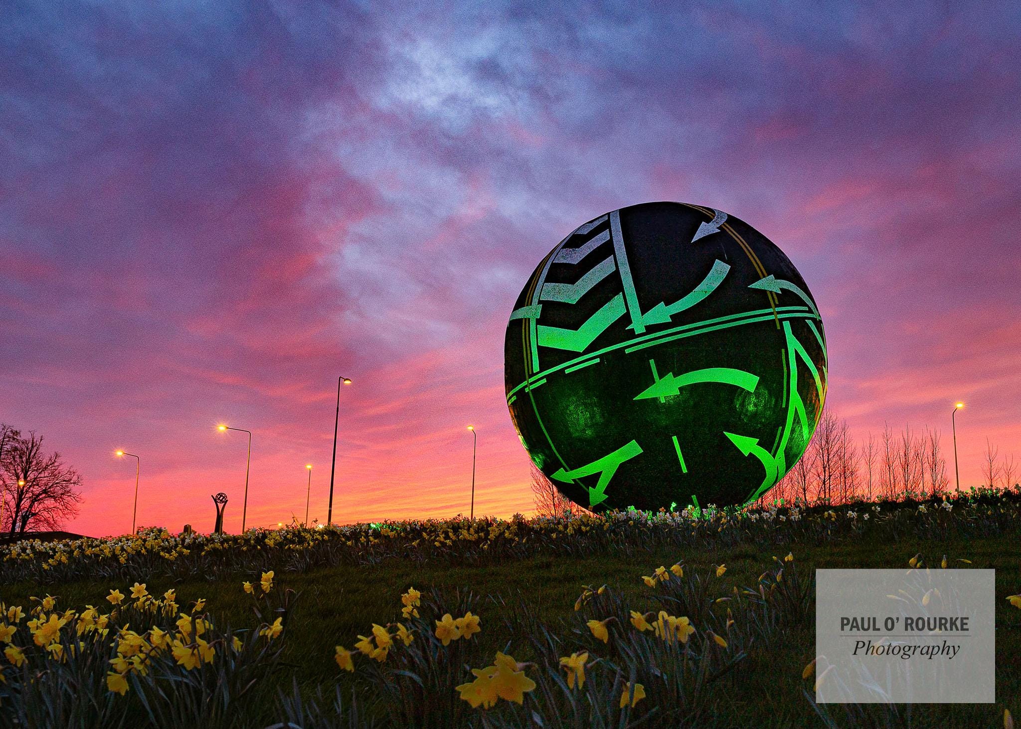 Naas Ball perpetual Motion - Etsy