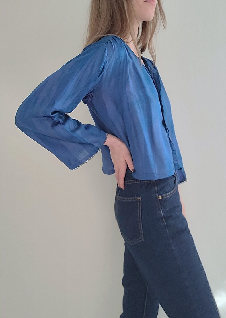 Delicate silk Vintage Blue Boxy Cut Blouse Unisex/women's Small/medium ...
