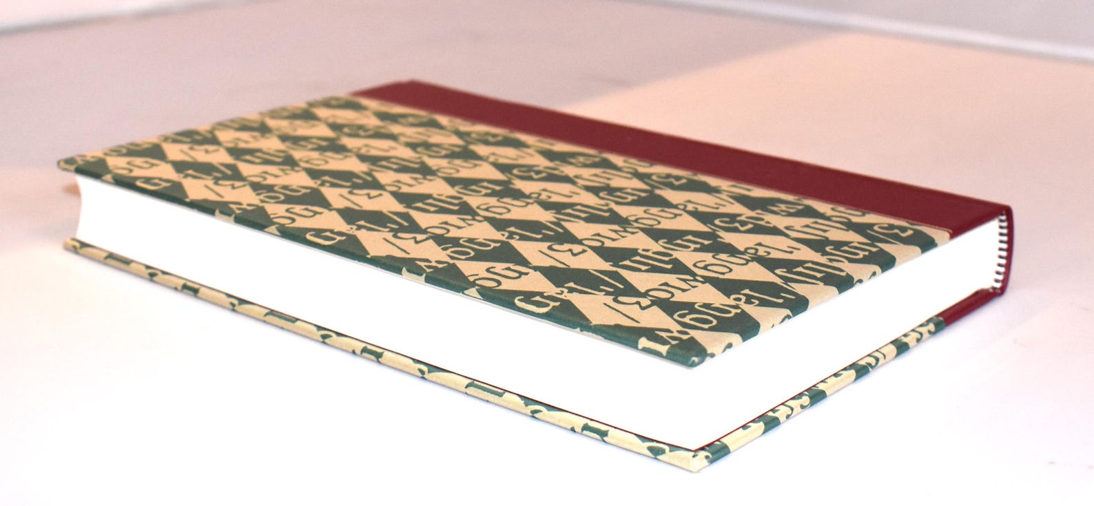 The English Language. (2006) Folio Society. 21 Illustrations. Slipcase ...