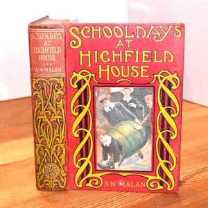 Antique Red Toned 5 Book Stack. Decorative Spines & Covers. Illustrated ...