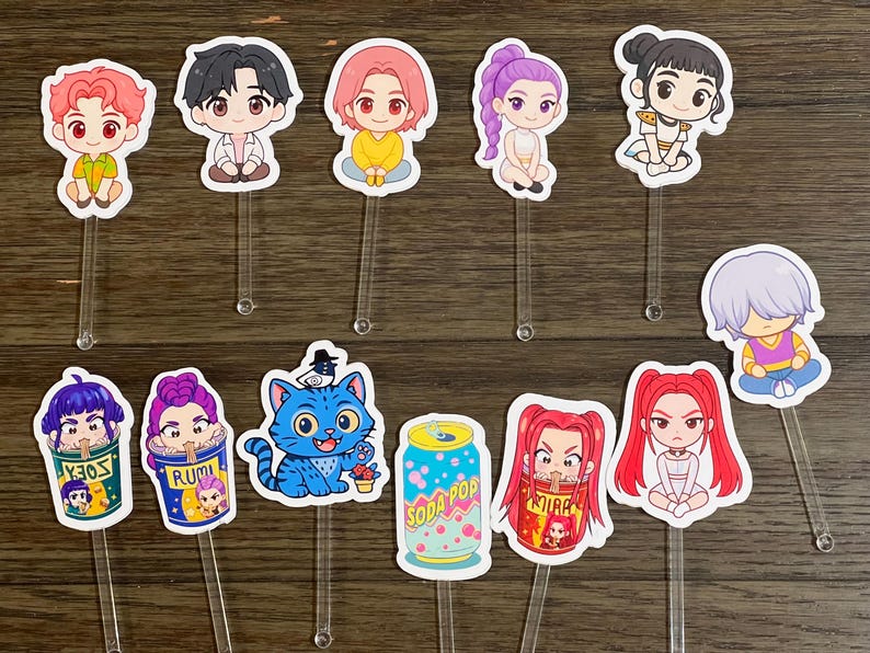 Chibi K-pop Demon Hunter Cupcake Toppers - Etsy
