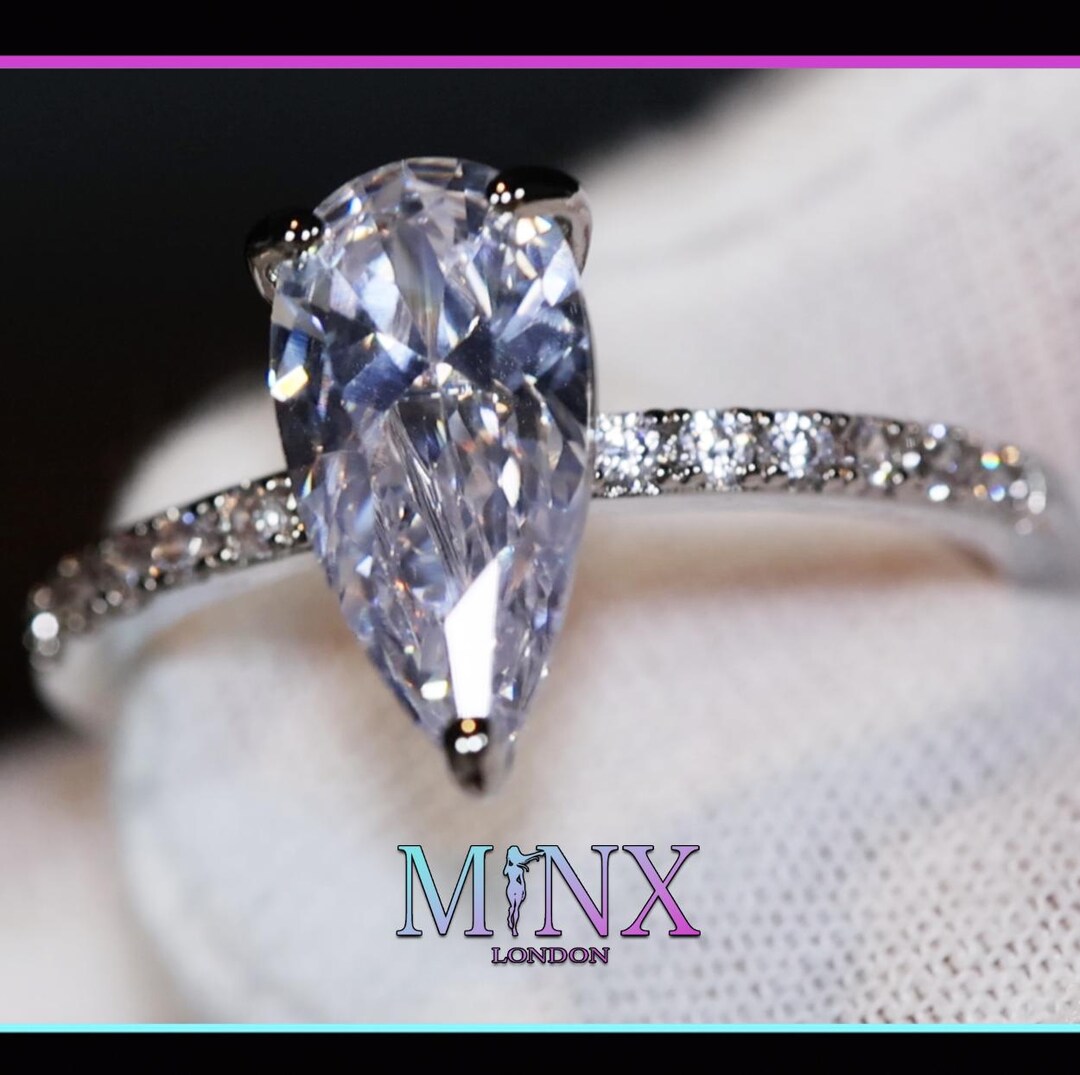Teardrop Ring | Pear Cut Diamond Ring | Pear Shape Ring | Water Drop ...