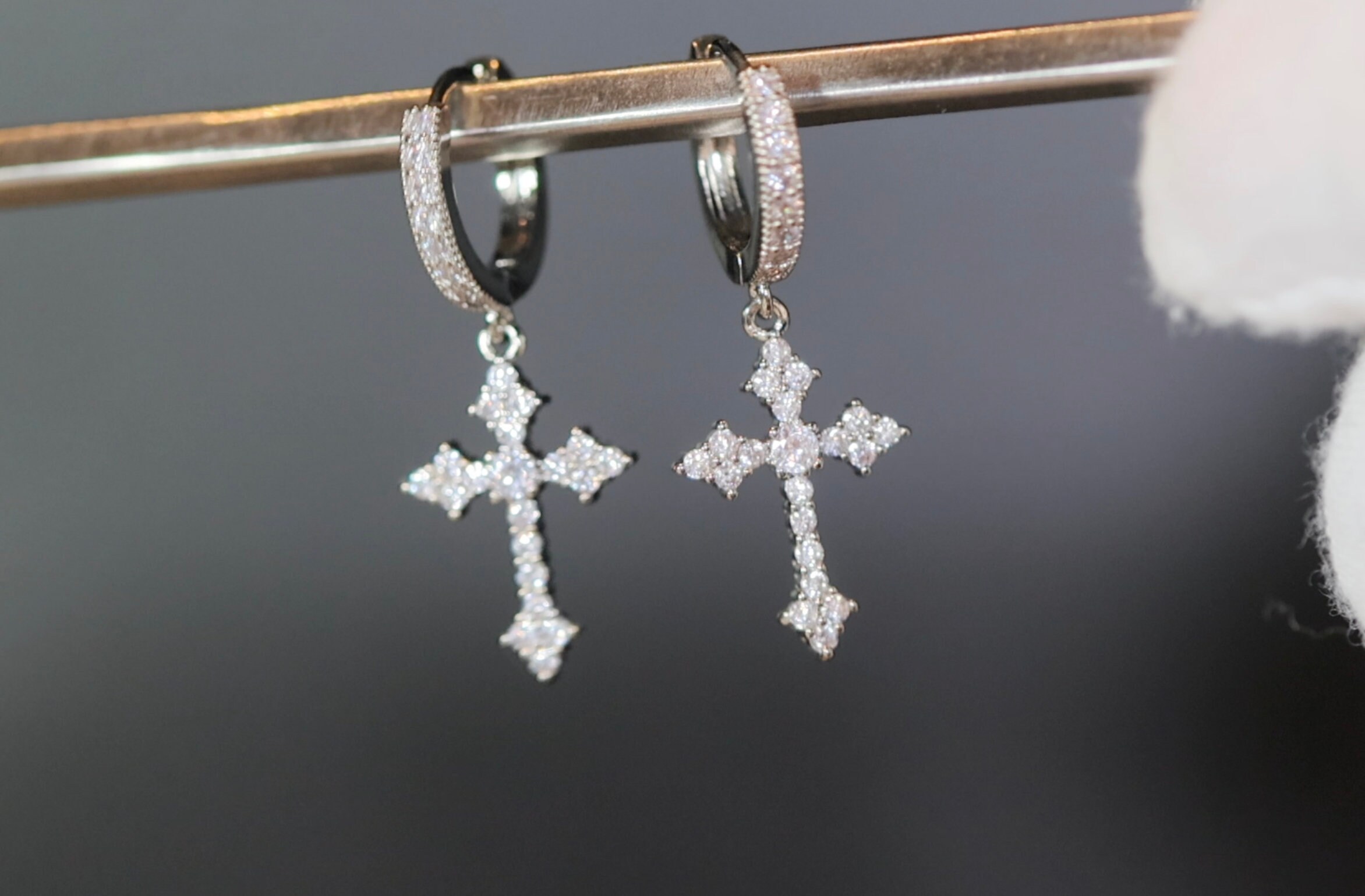Mens Cross Earrings | Cross Earrings Men | Diamond Earrings | Dangle ...