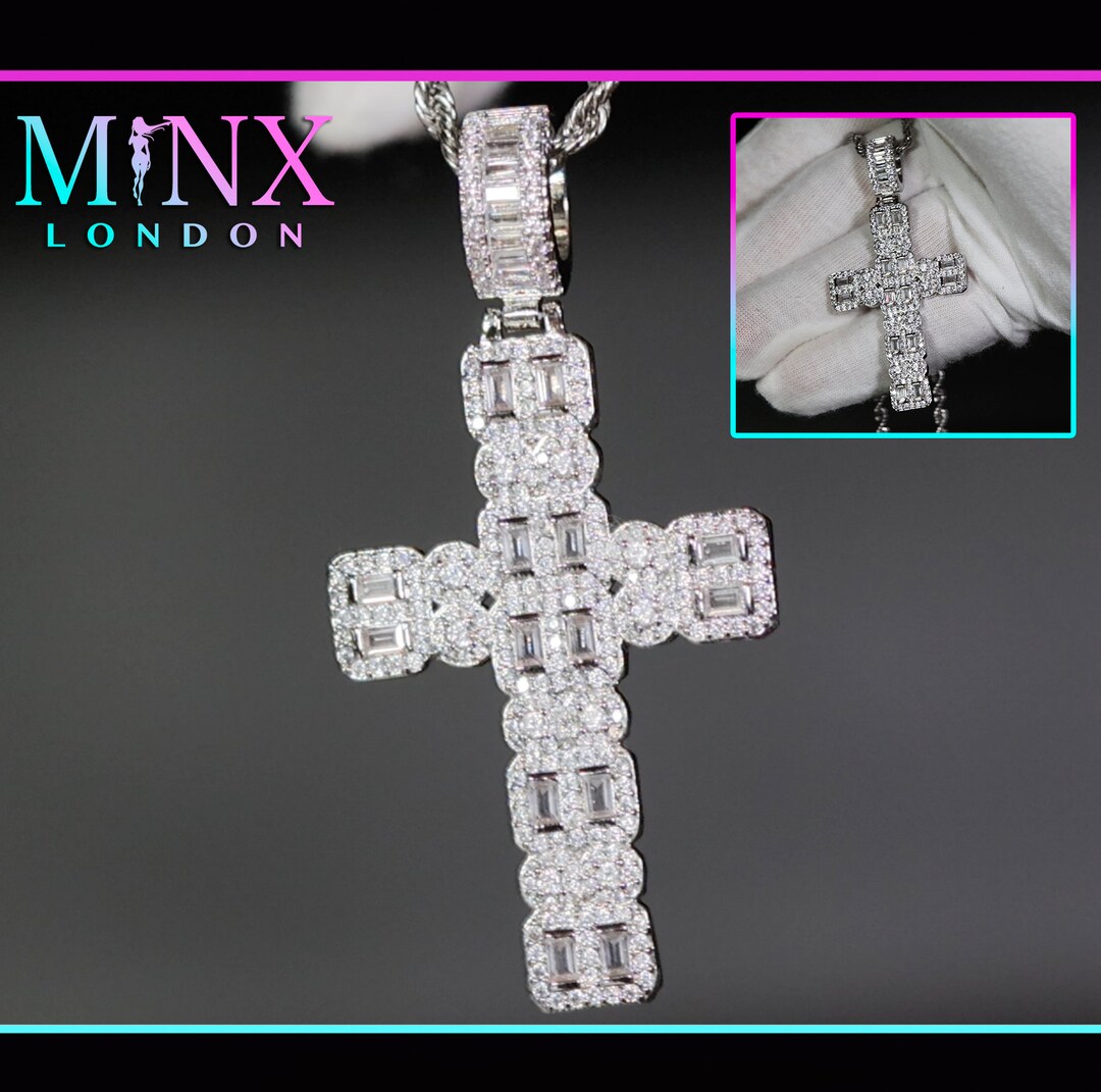 Iced Out Cross Pendant | Big Cross Pendant | Cross Necklace for Men ...