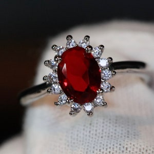 Red Diamond Ring | Red Diamond Engagement Ring | Red Wedding Ring ...