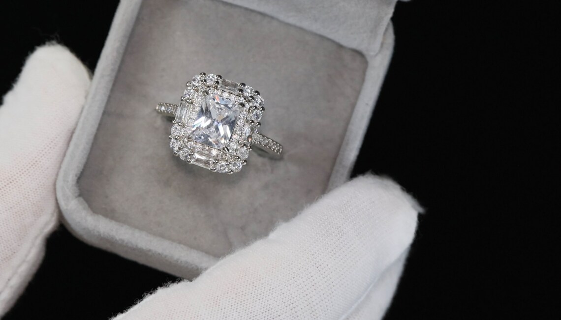 Womens Radiant Cut Diamond Ring | Womens Diamond Ring | Womens Big ...