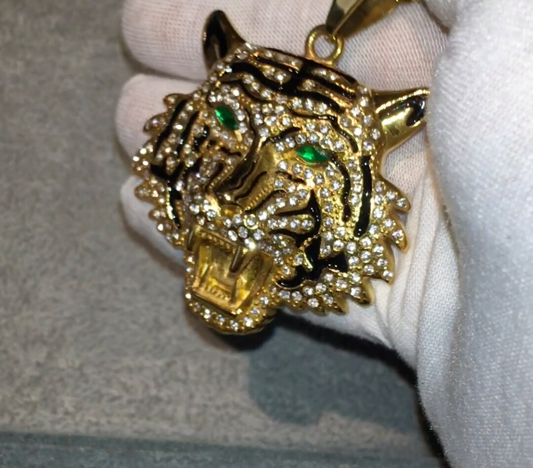 Tiger Pendant Iced Out Pendant Bling Pendants Diamond Tiger Pendant ...