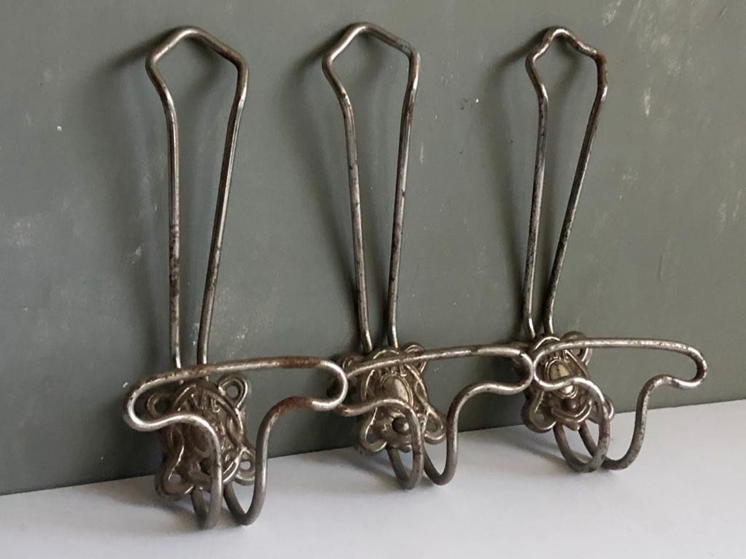Vintage Industrial Coat Hangers/ Rusty Vintage Metal Hooks/ - Etsy