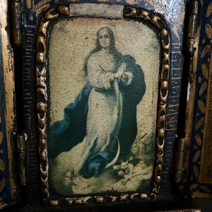 Antique Altar Piece/virgin Maria Inmaculada Triptych/stamp - Etsy