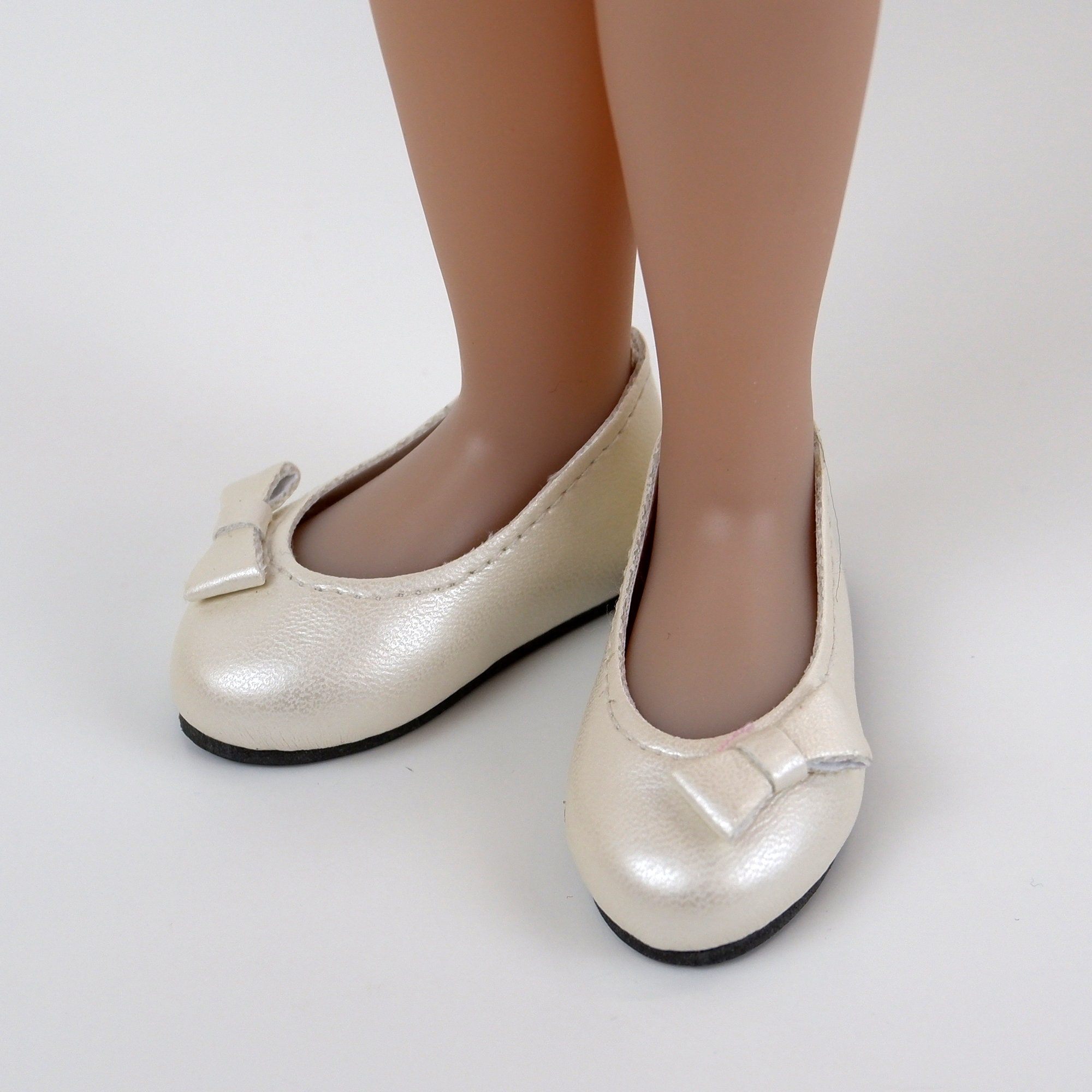 Bow Toe Ballet Flats Shoes for Ruby Red Fashion Friends Doll - Neutrals ...