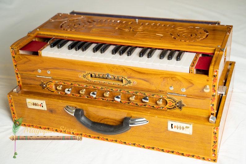 3 Line 9 Scale Changer Harmonium With Beautiful Border Design palitana ...
