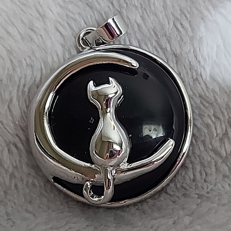 Onyx Cat Pendant - Etsy