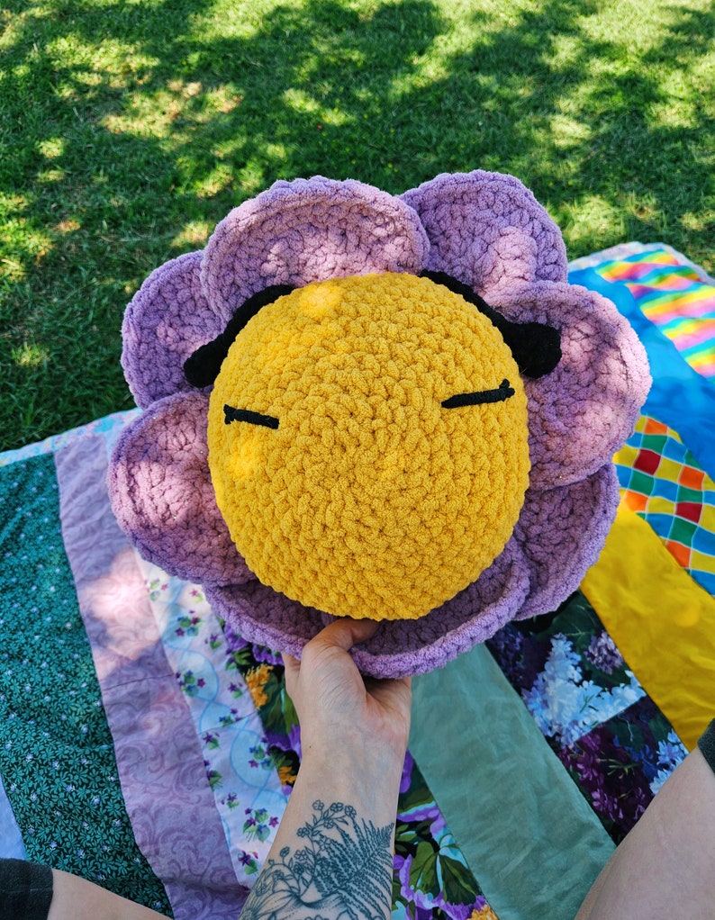 Elaine the Bee Pattern // Chunky Bee Crochet Pattern - Etsy