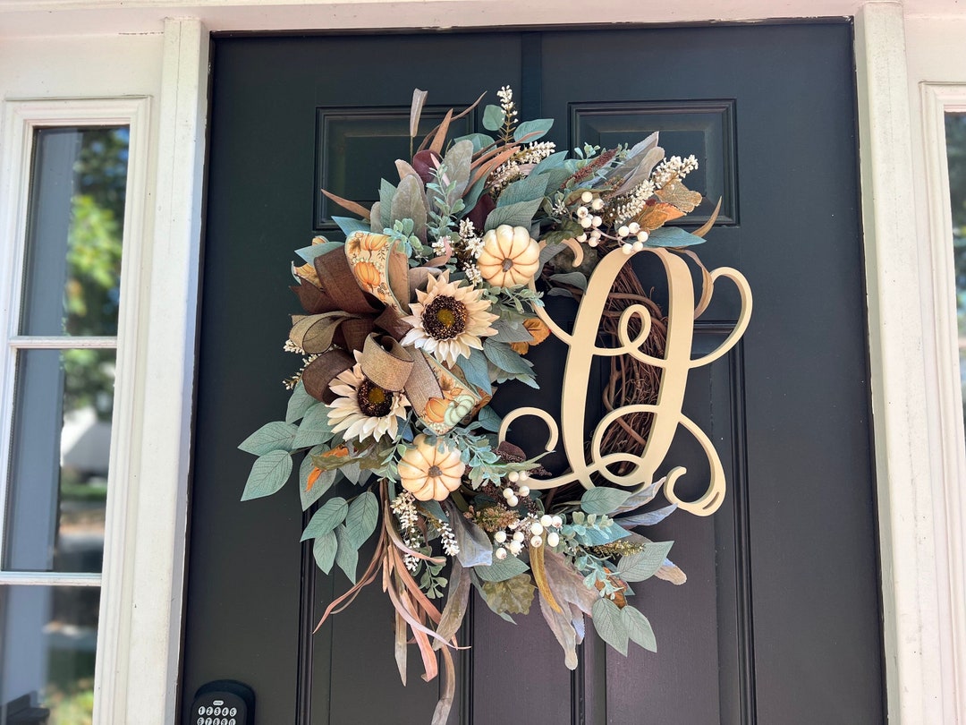 Custom Floral Fall Monogram Wreath for Your Front Door - Etsy