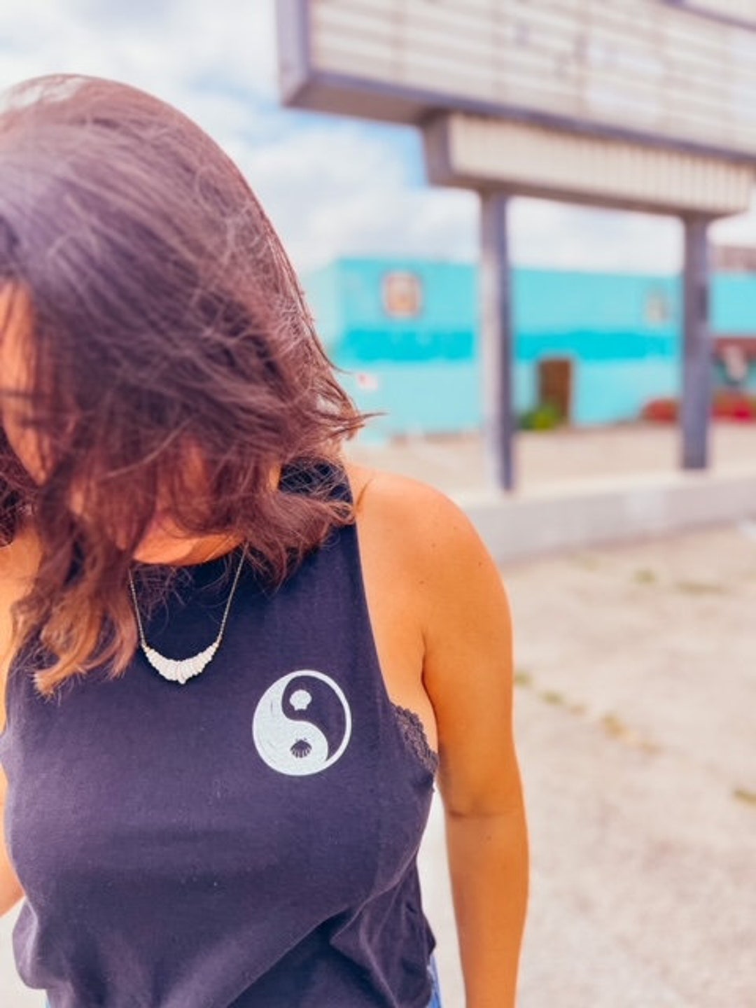 Yin & Yang Shell Tank - Etsy