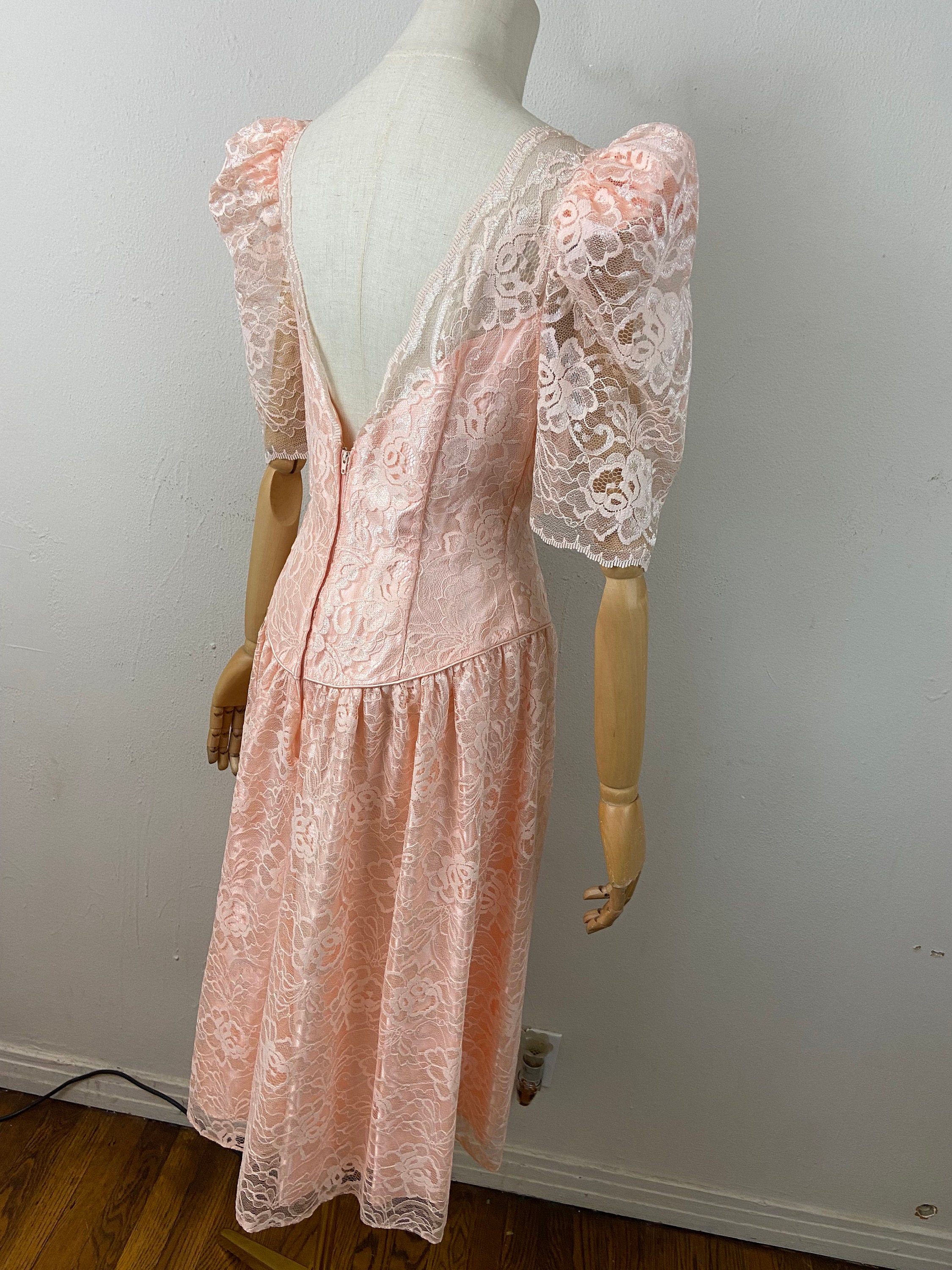 Vintage 80s Satin and Lace Peach Formal Evening Romantic Dress by ...