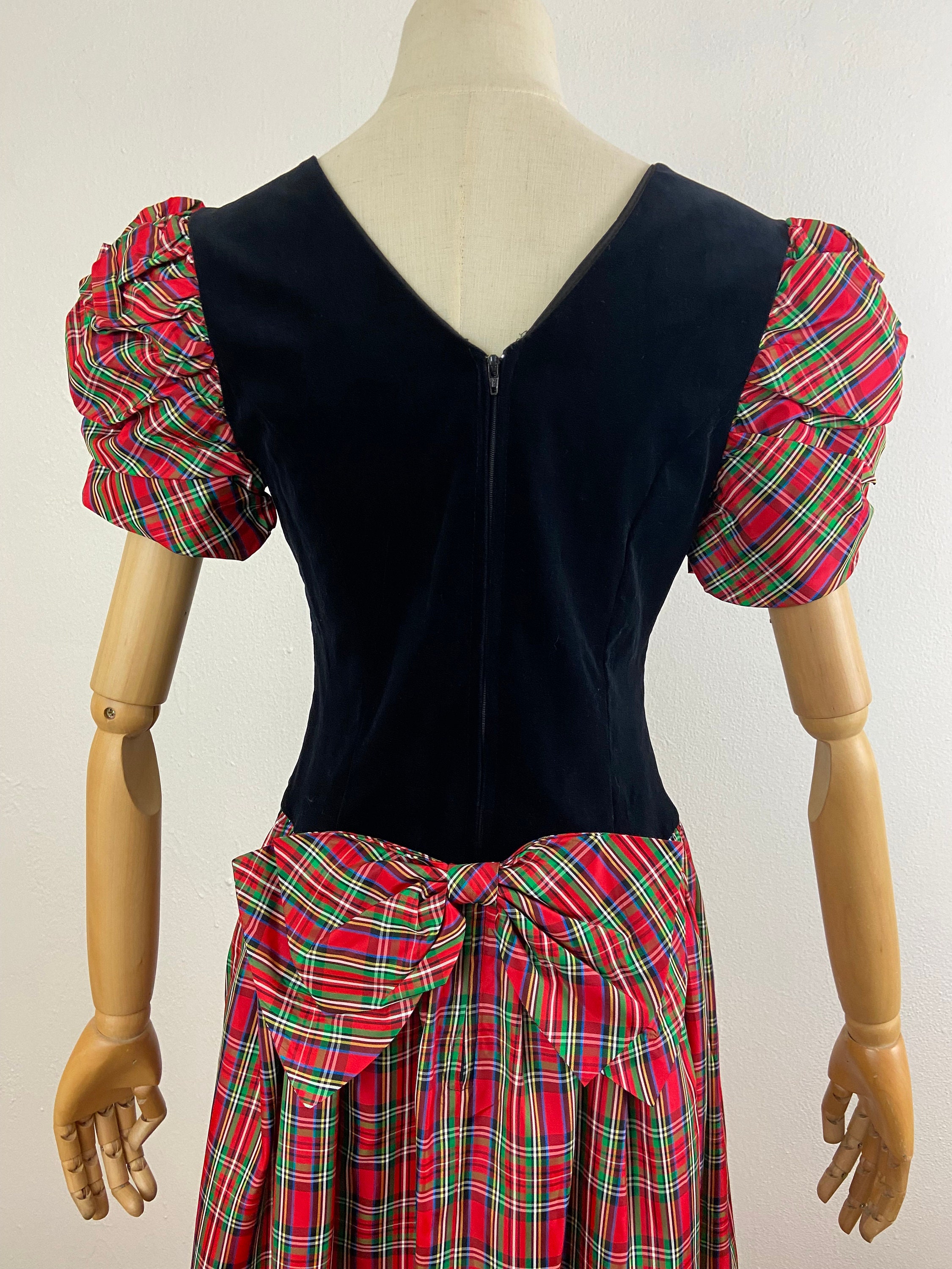 Vintage 80s Scottish Plaid Christmas Woman Dress With Velvet Top and ...