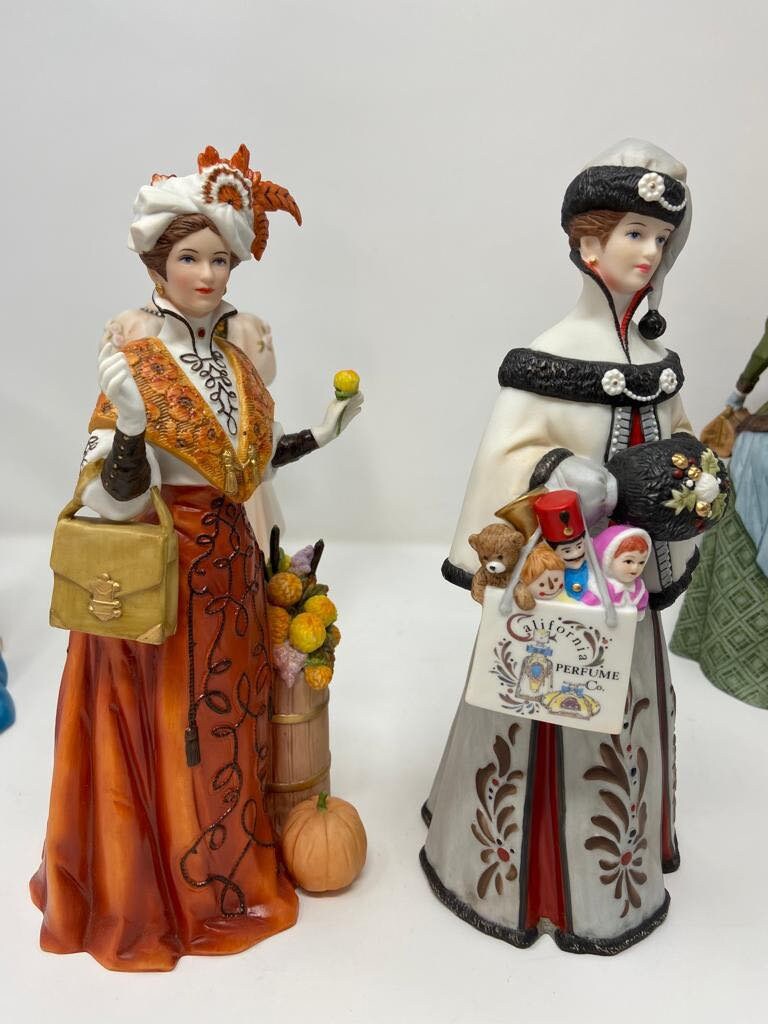 Vintage Avon Mrs Albee Victorian Lady Figurines / Lavender Lady Flower Bouquet and Suitcase - Etsy
