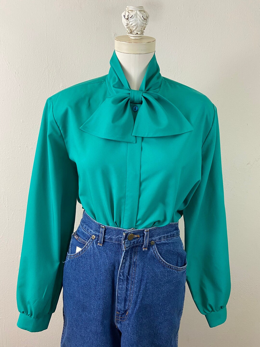 Vintage Late 70s Judy Bond Emerald Green Short Bow Collared Blouse-tops ...