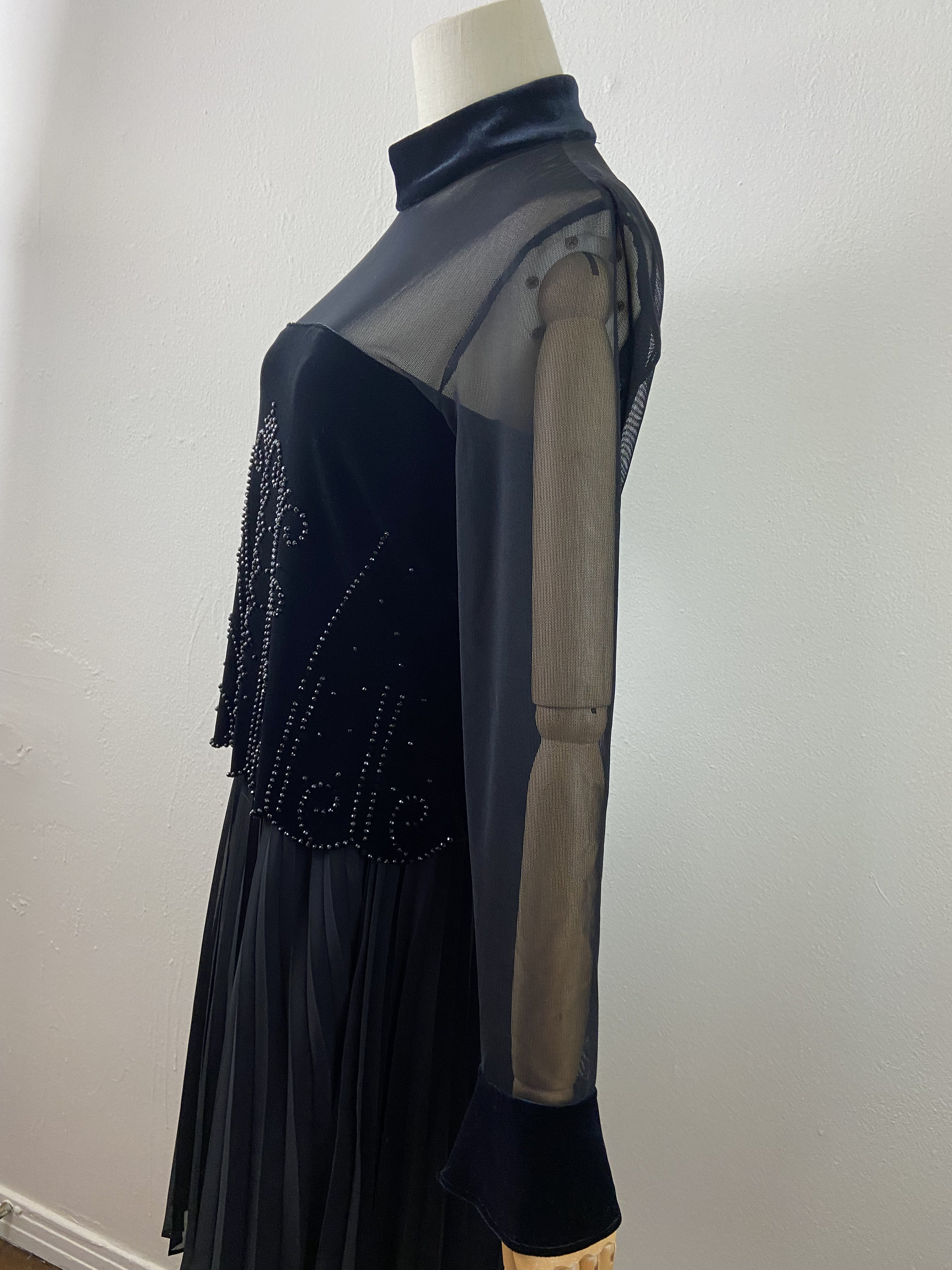 Vintage 80s Black Velvetier Novelty Top With Sheer Long Sleeves Party ...