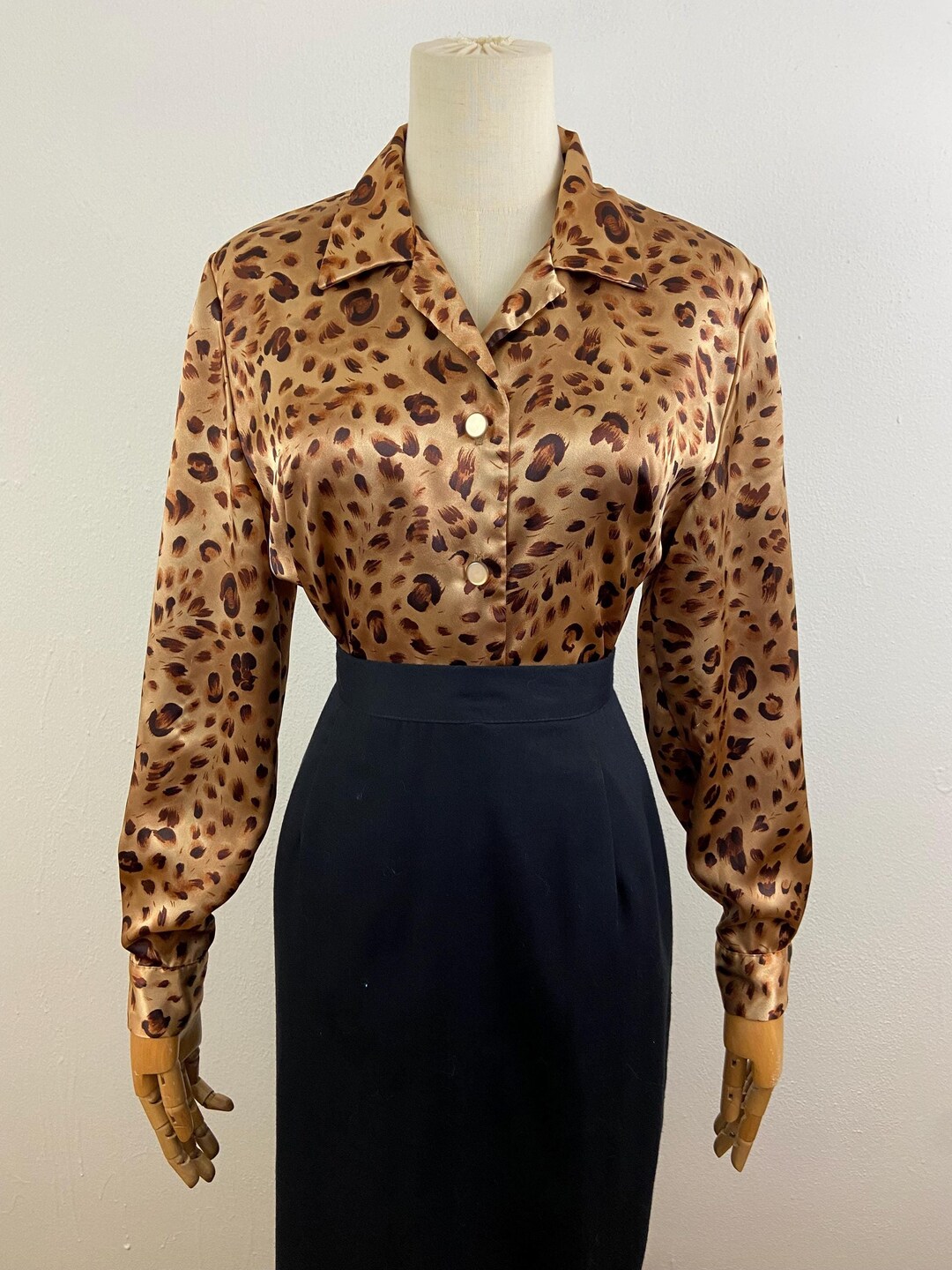 Vintage 80s Cheetah Animal Print in Charmeuse Fabric Long Sleeves ...