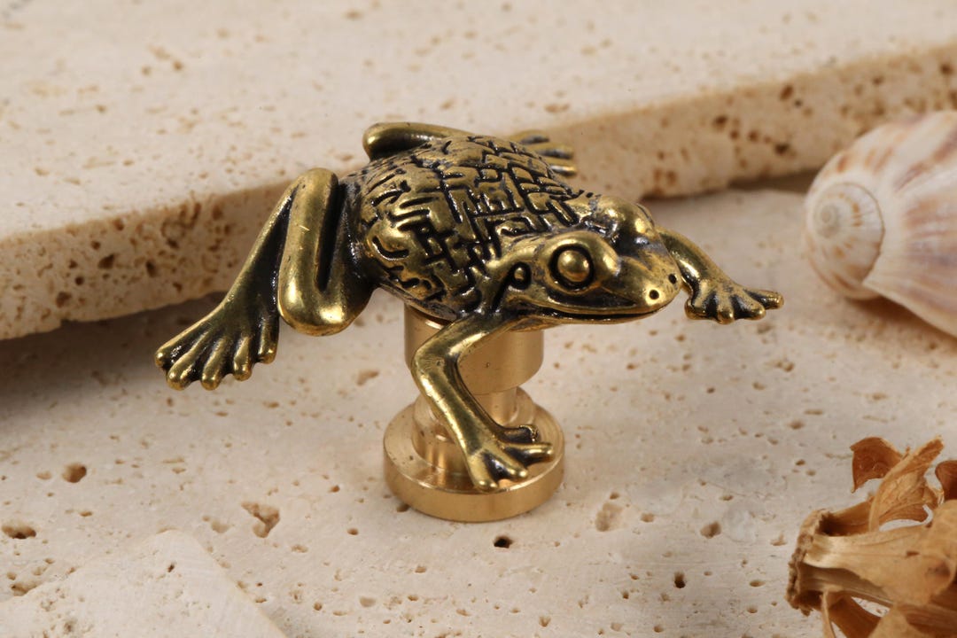 Antique Brass Frog Drawer Knob - Animal Cabinet Pull, Decorative ...