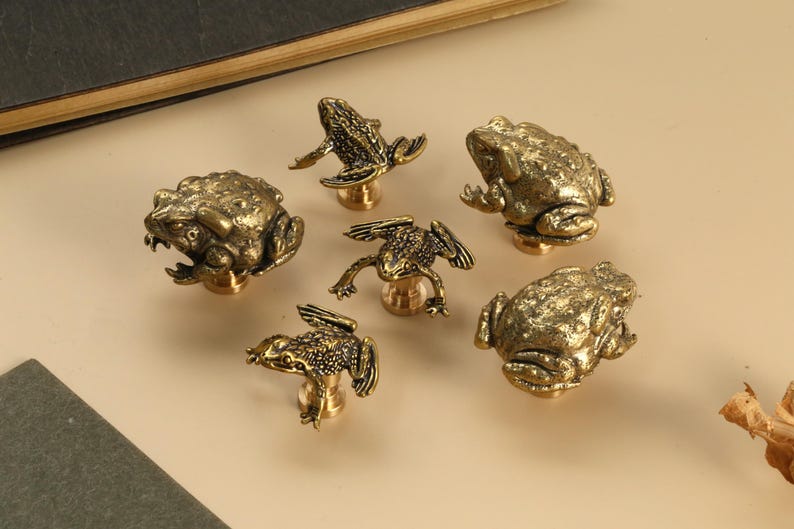 Brass Frog Drawer Knob/ Handmade Toad Antique Brass Decorative Door ...
