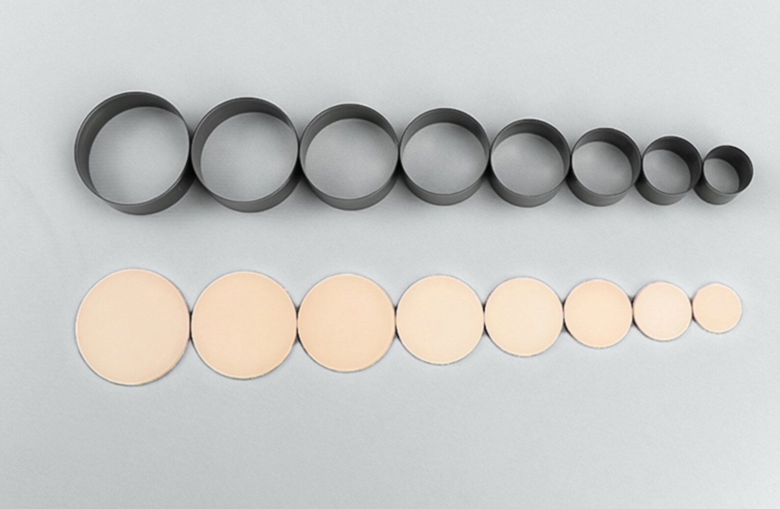 Circle Leather Cutting Die Earring / Round Leather Die Cut Mold ...