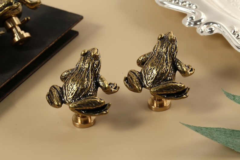 Frog Brass Drawer Knob/ Handmade Antique Brass Decorative Door Handle ...