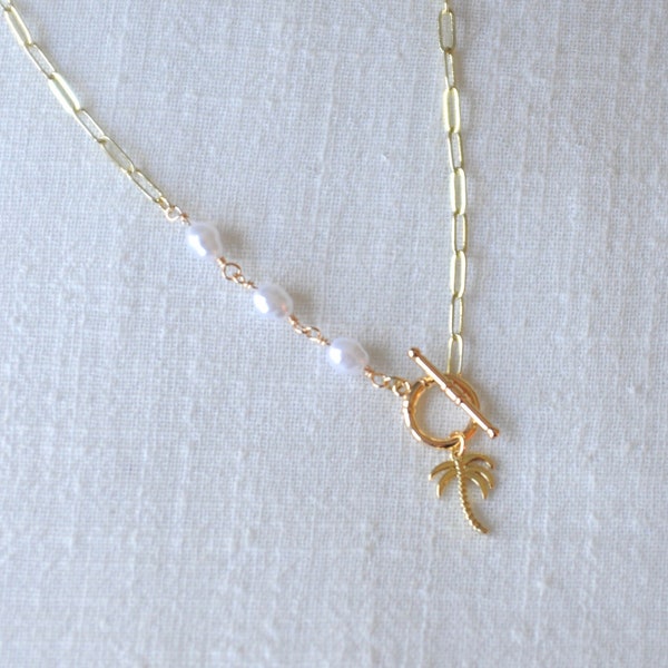 Beachy Necklace - Etsy