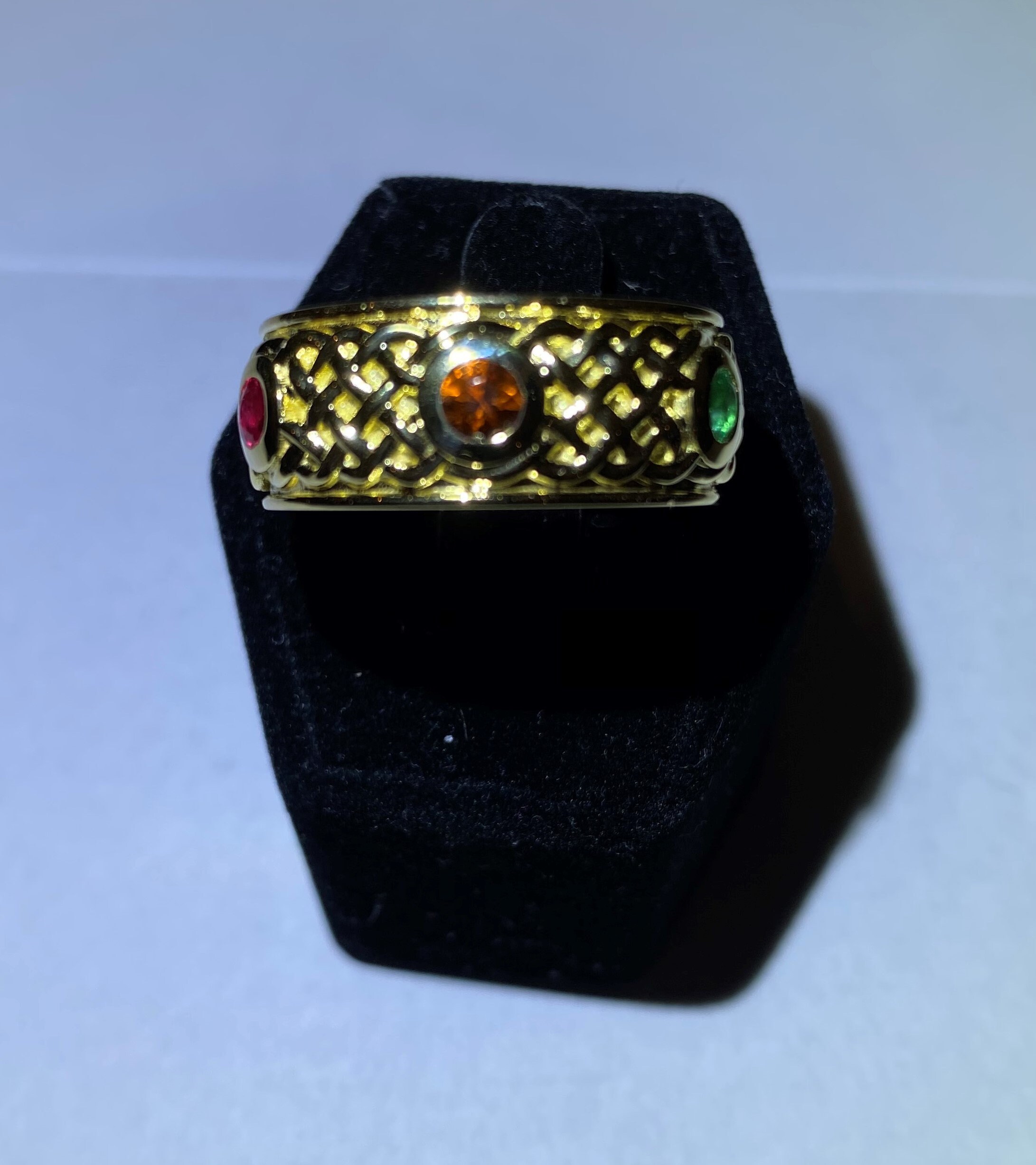 The Infinity Stones Ring in 18k 14k or 10k Yellow Gold - Etsy Nederland