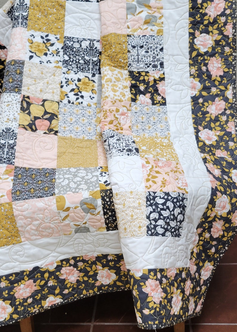 Spring Flowers Print Quilt, Summer Patchwork Quilt, Floral Quilted ...