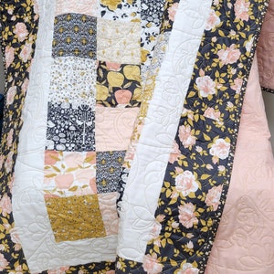 Spring Flowers Print Quilt, Summer Patchwork Quilt, Floral Quilted ...