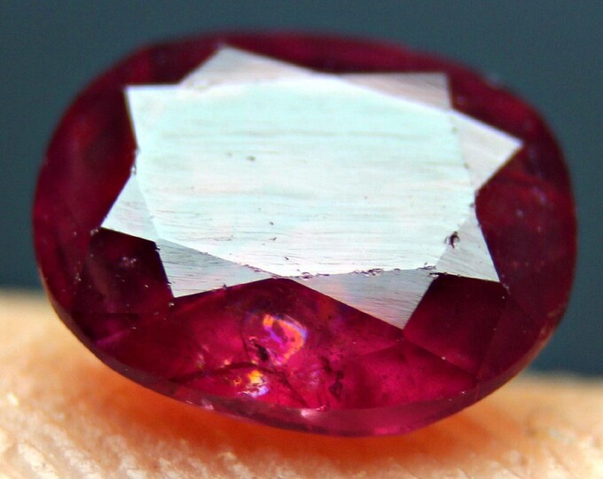 2.02 CT Pigeon Blood Red Ruby Oval Cut Gemstone - Eye Clean Untreated ...