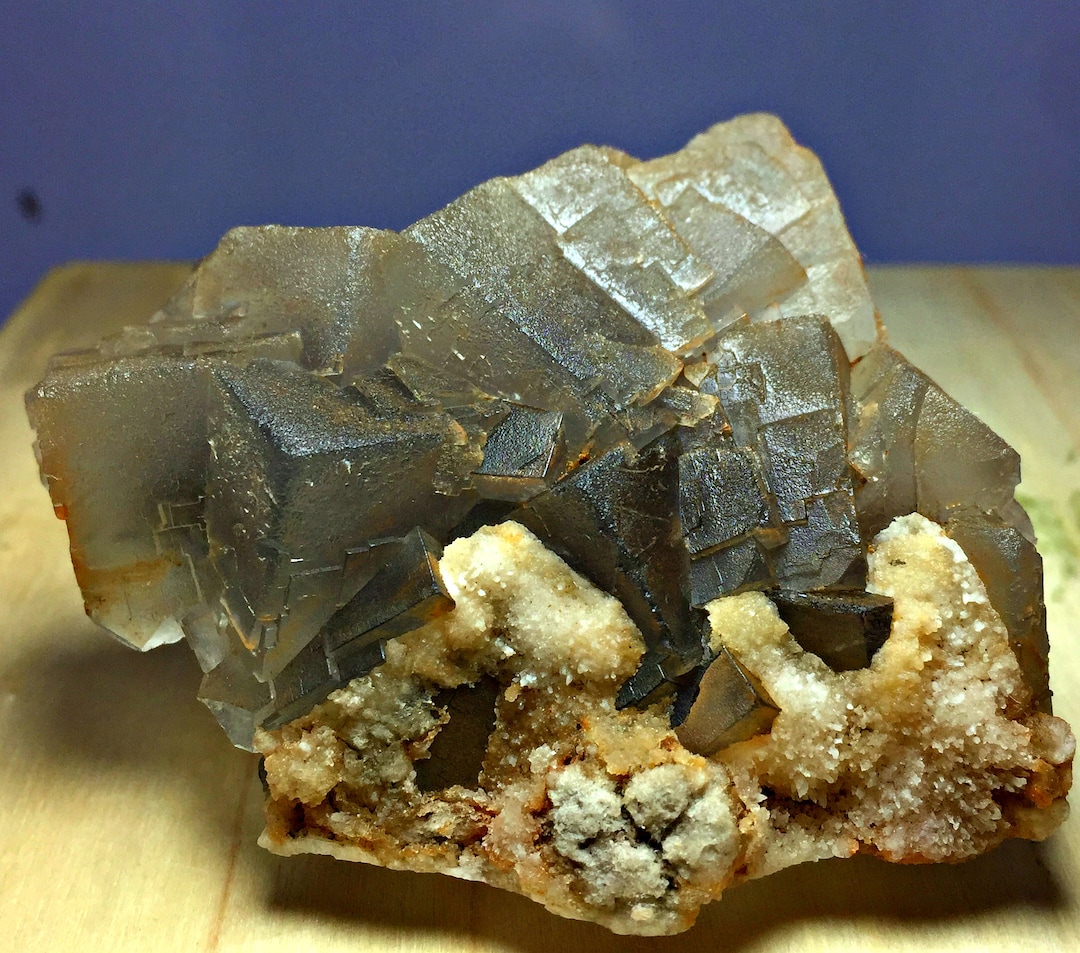 143.0 Gm Rare Superb Grey Natural Fluorite With White Top Tooth Calcite ...