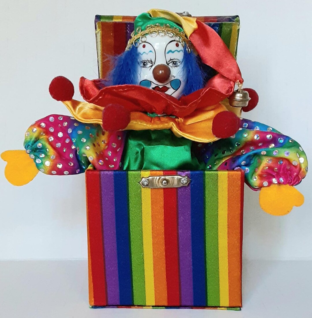 Jack-in-the-box Pop-up Clown 1980s VINTAGE/RARE - Etsy