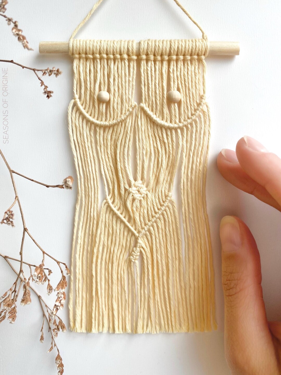 Miniature Femme Macramé | Body Positive Wall Hanging - Etsy