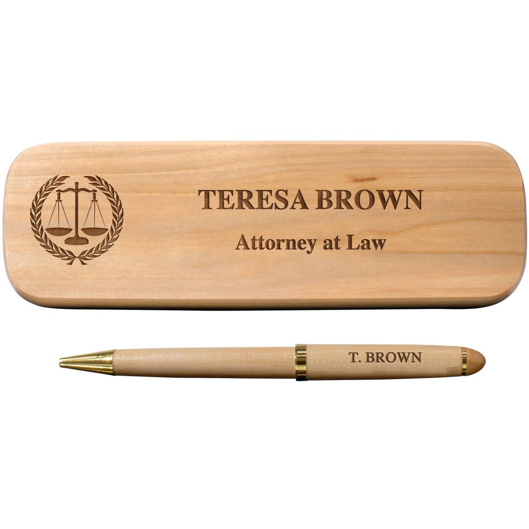 Personalized Wood Scales of Justice Pen Set - Customized With Recipient ...