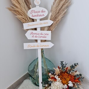 Rustic Elegance: Multi-arrow Directional Sign for Perfect Wedding ...