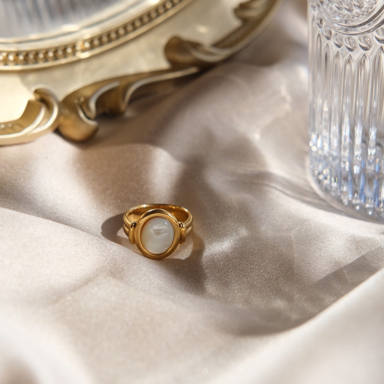 Mother of Pearl Signet Ringsignet Ring Women Vintagepearl - Etsy