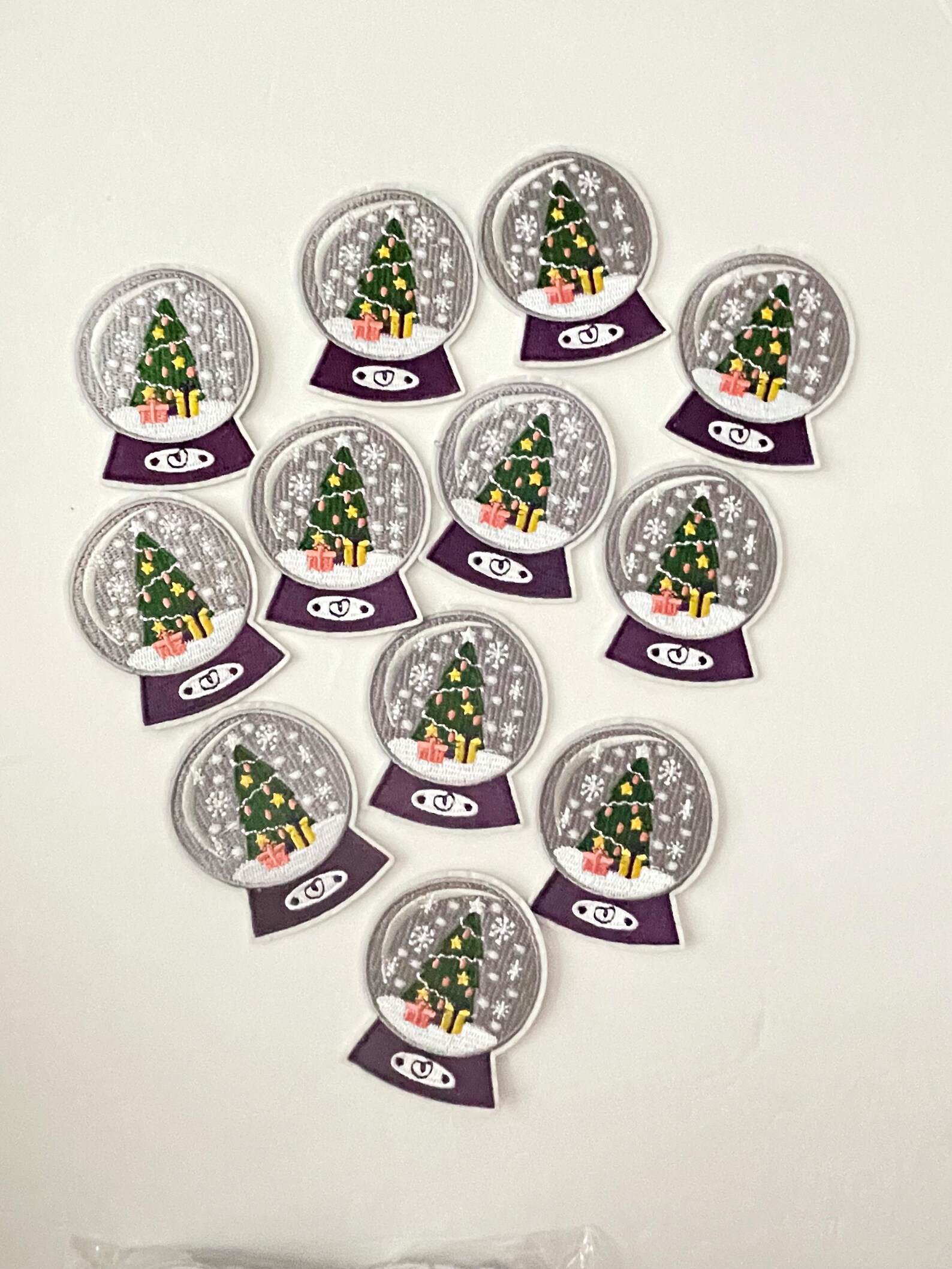 Santa Iron-on Patches: Christmas Holiday Applique, Snowball Iron ...